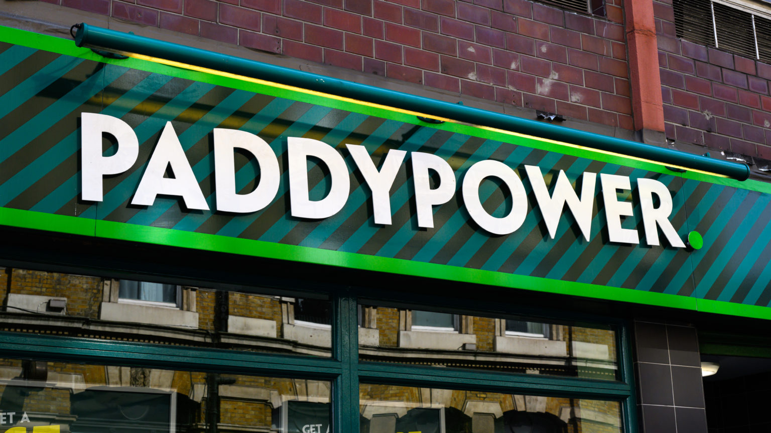 High Court Ruling: Paddy Power Ordered to Pay £1 Million Jackpot ...